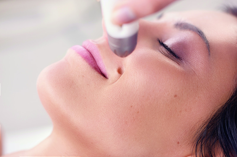 Dermadrop BIOBTX-Behandlung l Schön & Schöner l Stuttgart